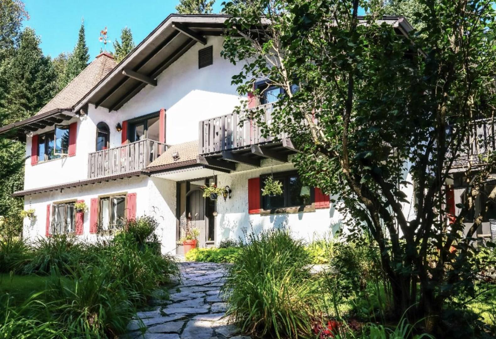 Maison Pierre Péladeau | Ventana Blog